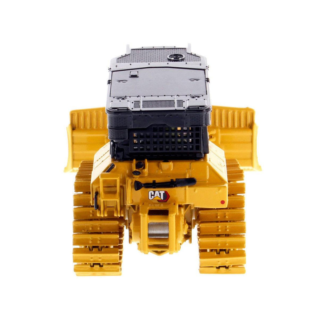 1/50 Scale Diecast Caterpillar D5 LGP Fire Dozer Toy With Operator