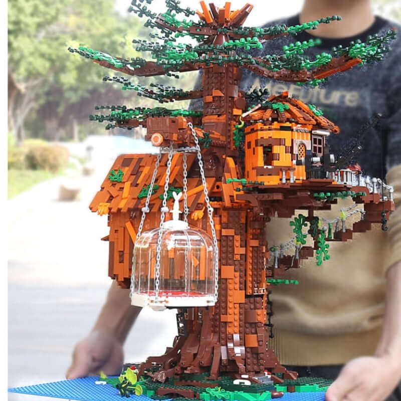 3958 Piece Lighted Jungle Tree and Treehouse Model Set